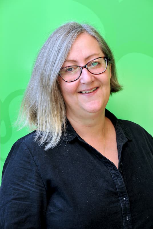 Susan Crossland's Instagram, Twitter & Facebook on IDCrawl